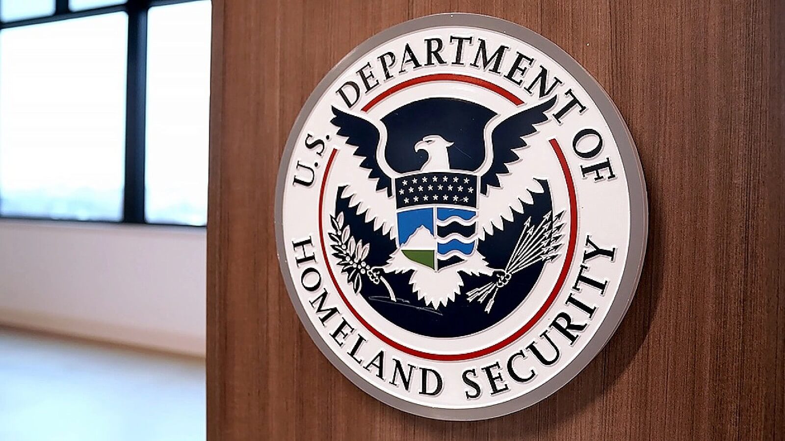 In Rebuke to Biden, Homeland Security Advisory Panel Finds No Need for ...